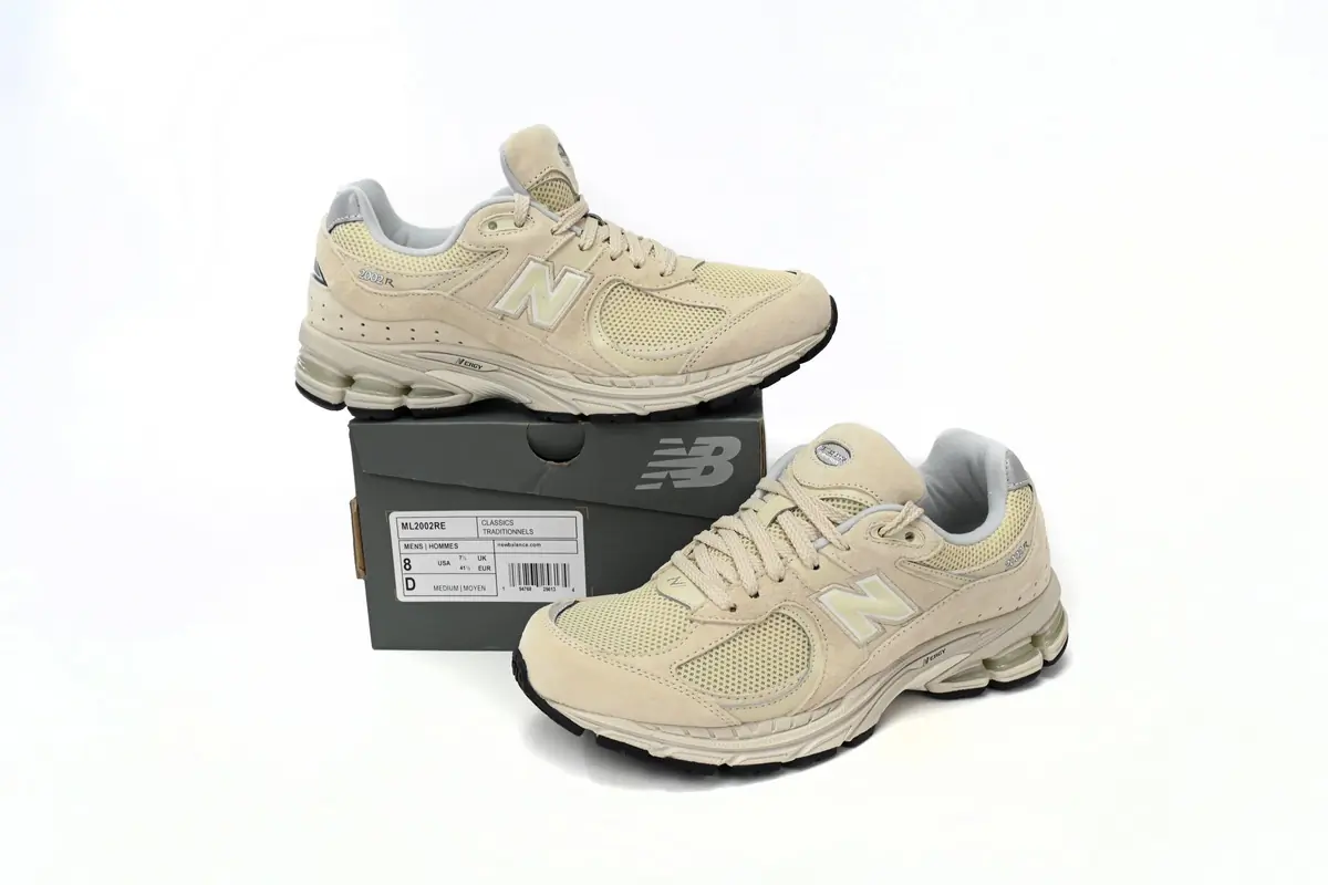 New Balance 2002R Beige - sneakereu