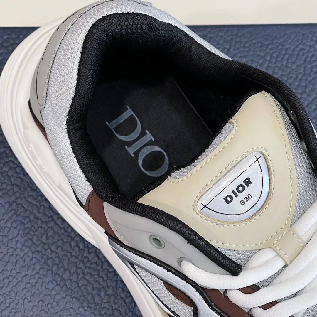 Dior B30 Grau Kaffeebraun - Sneakereu