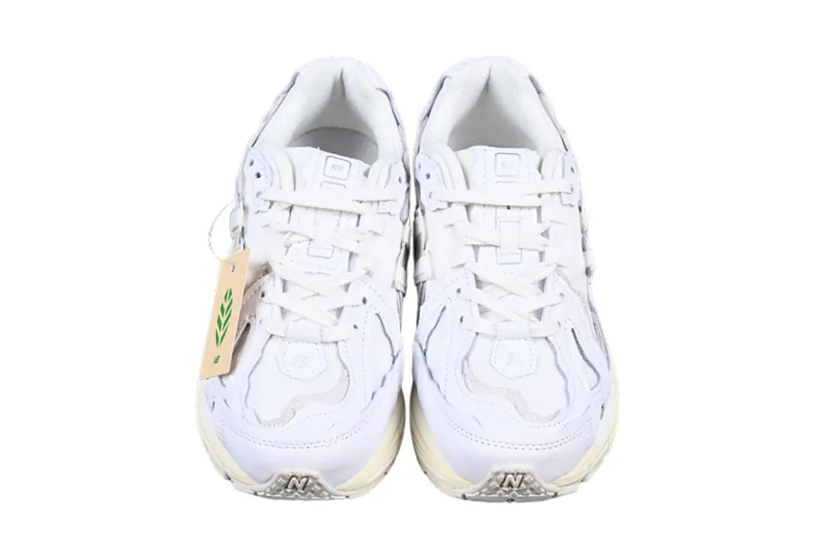 New Balance 1906D Protection Pack WHITE - Sneakereu