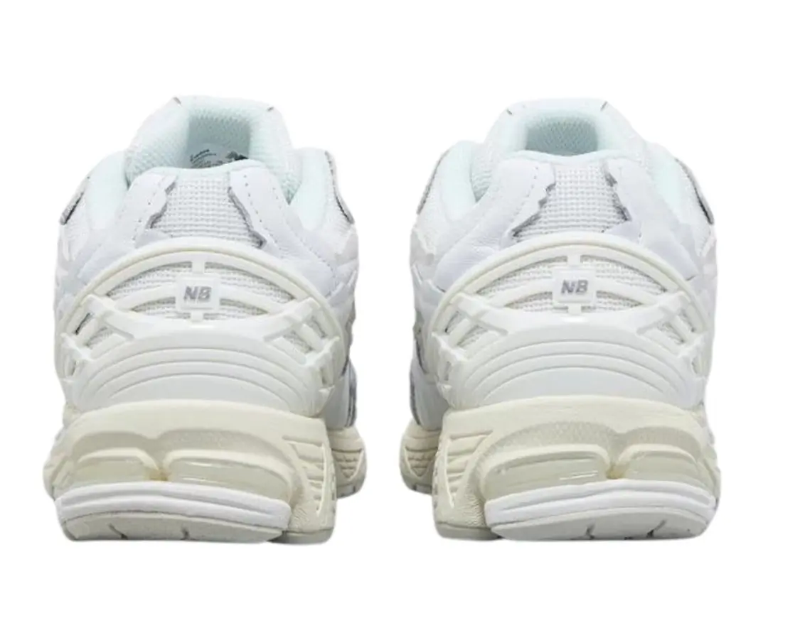New Balance 1906D Protection Pack WHITE - Sneakereu