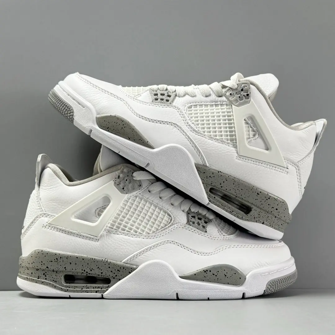 Air Jordan 4 Retro White Oreo - Sneakereu