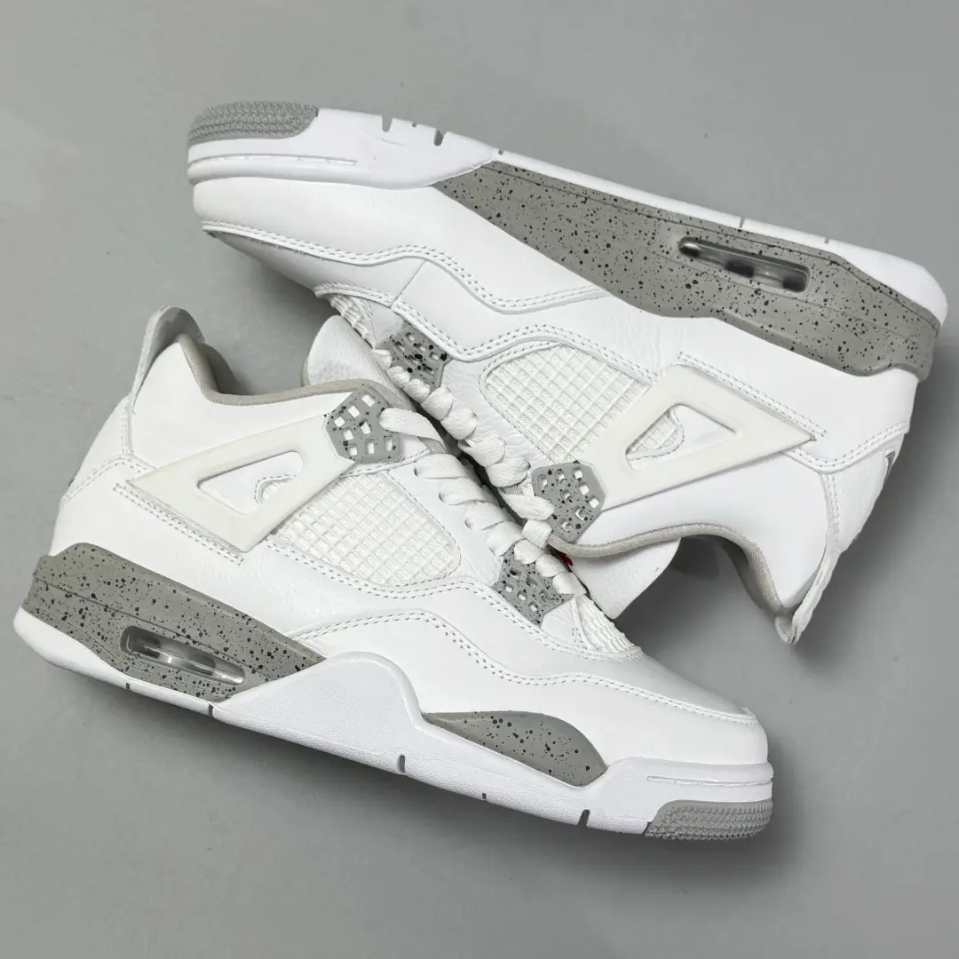 Air Jordan 4 Retro White Oreo - Sneakereu