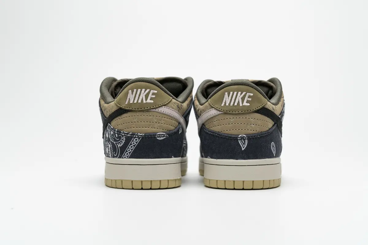 NIKE DUNK LOW SB TRAVIS SCOTT Jackboys - Sneakereu