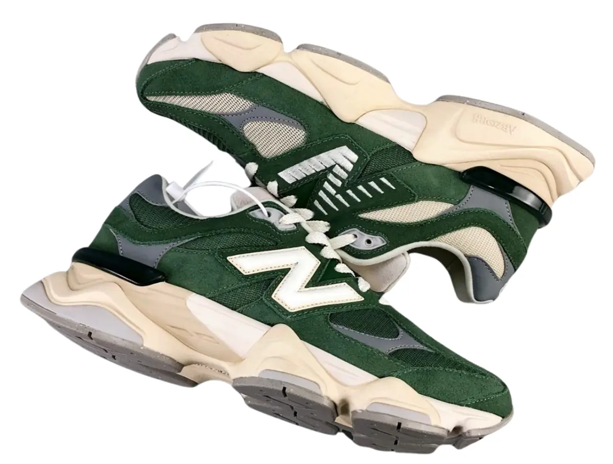 New Balance 9060 Vert Sneakers - Sneakereu