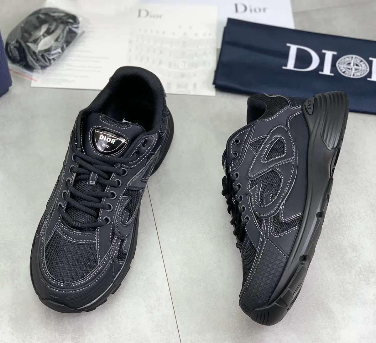dior x Stone Island B30 Mesh Runner Zwart - Sneakereu