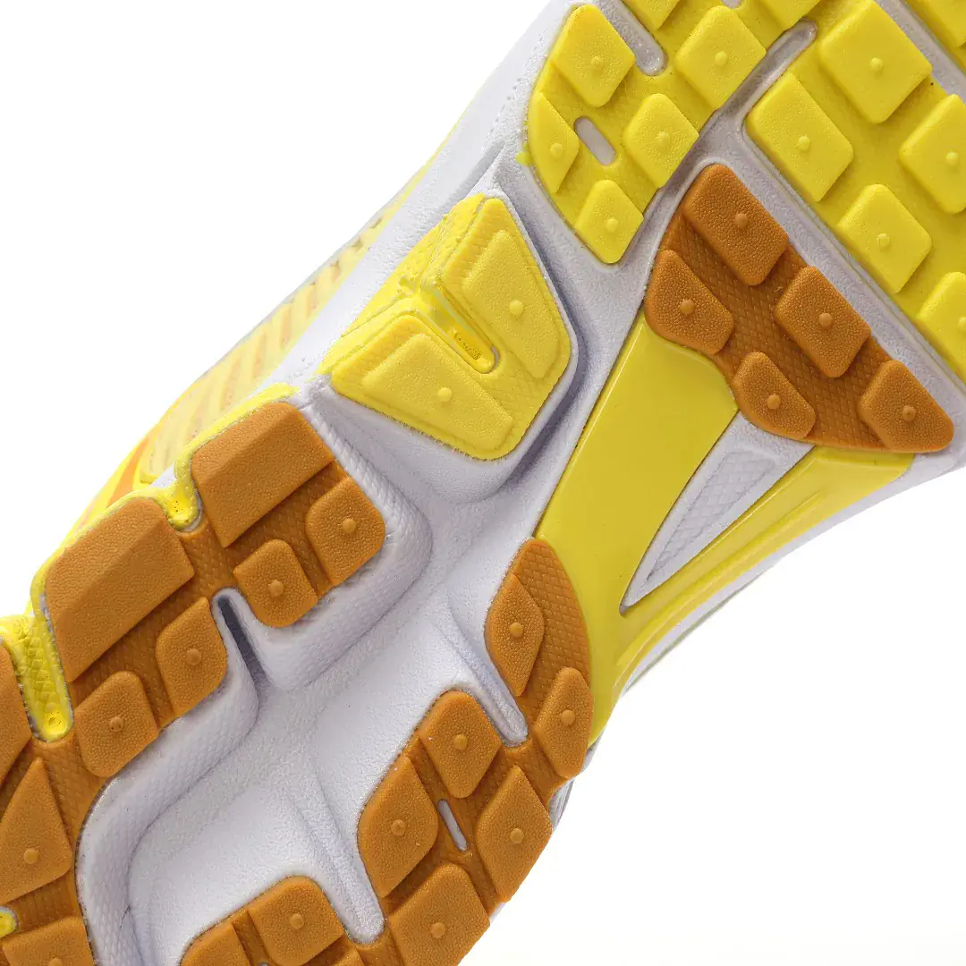 Nike Air Zoom Vomero 5 Yellow - Sneakereu